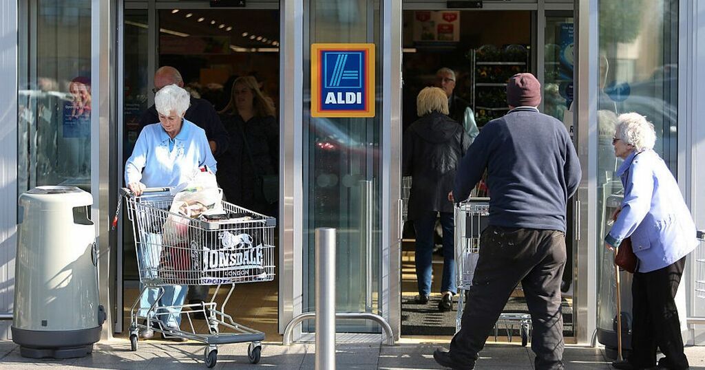 Aldi shopper changed her trolley - and it transformed…