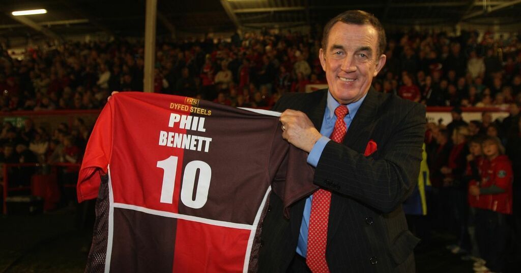 Phil Bennett statement in full as Scarlets confirm…