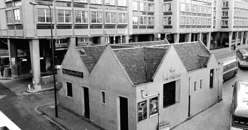 Remembering the dodgy Edinburgh pub that stood in the…