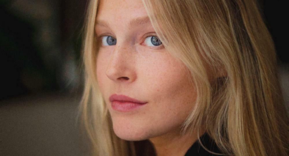 Maddie Mortimer wins the Desmond Elliott prize for…