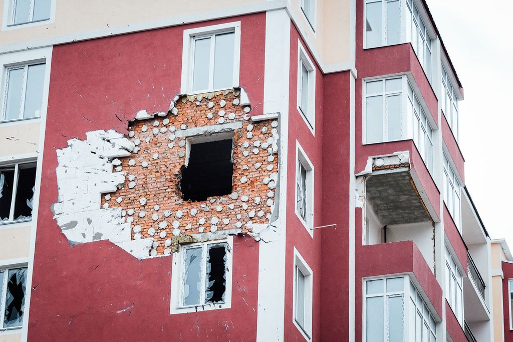 ‘Like ghosts’: Inside an occupied apartment building…
