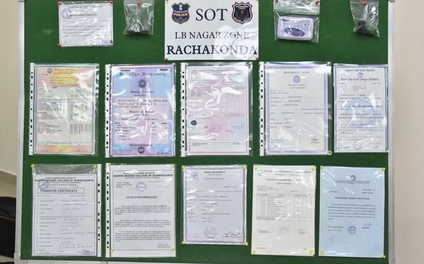 Fake certificate racket busted