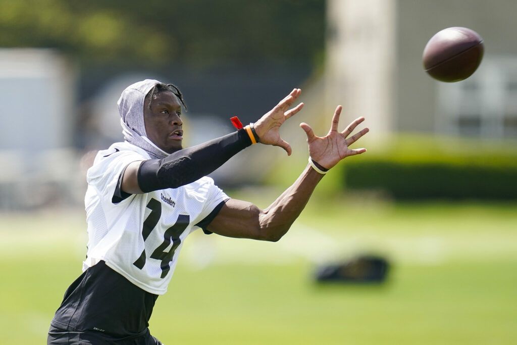 PFF calls drafting of WR George Pickens the Steelers…