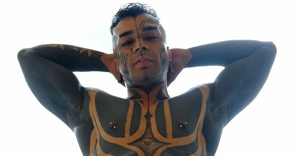 'I had my whole body tattooed and modified - the…