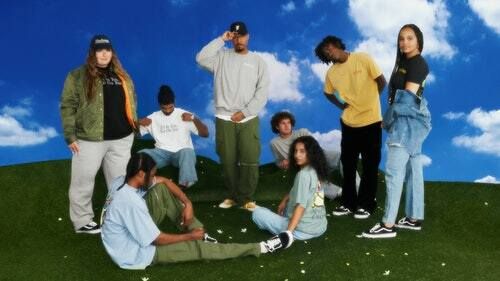 Microsoft’s first clothing drop features its iconic…