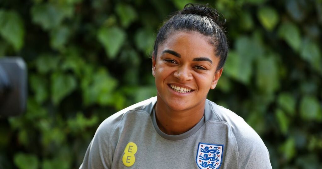 Who is Jess Carter? The versatile defender hoping to…