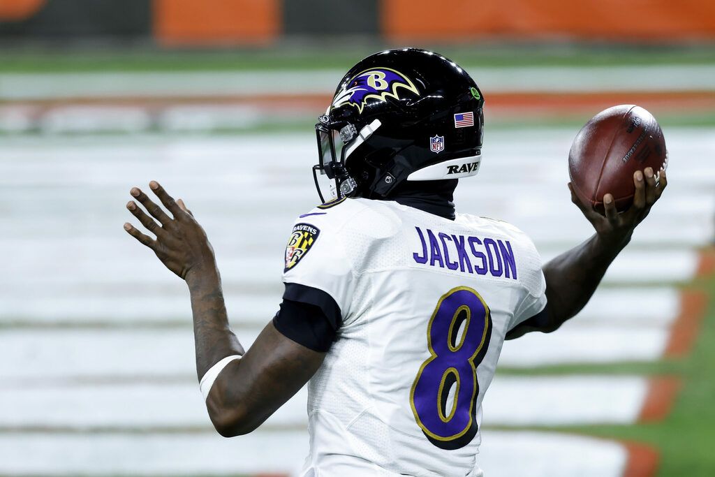 Ravens QB Lamar Jackson apologizes to former Baltimore…