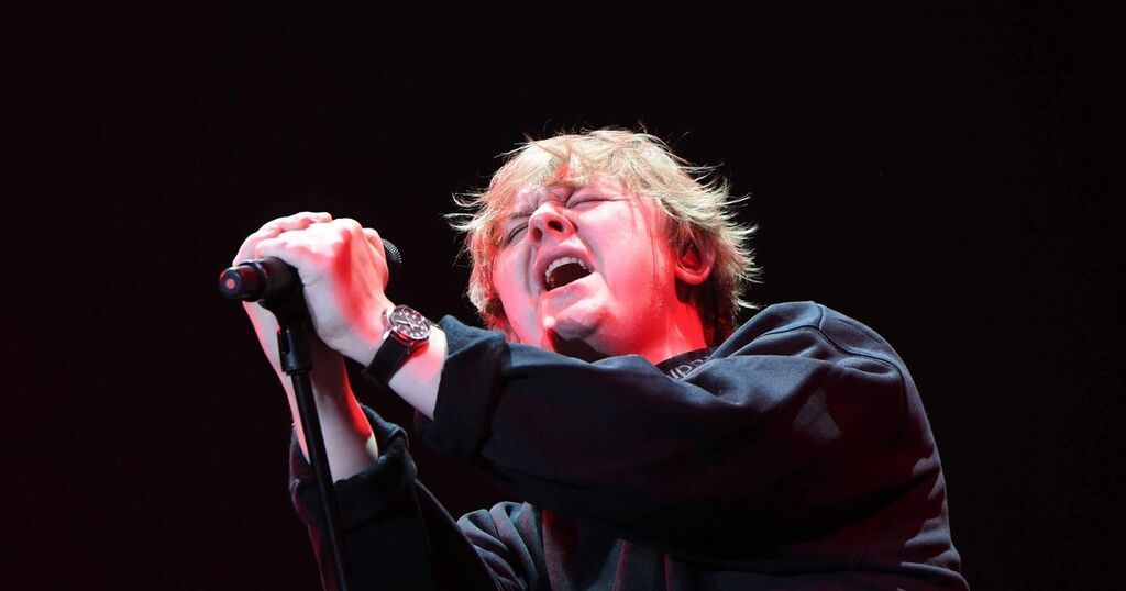 Lewis Capaldi at Cardiff Castle: Concert date, stage…