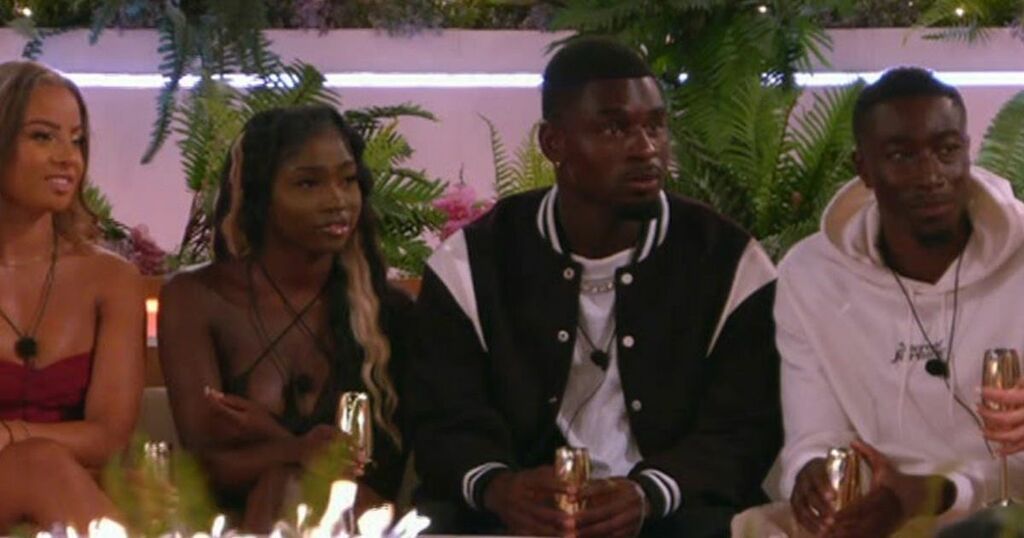 Love Island fans slam 'game player' Dami for 'setting…