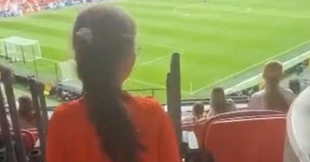 Emotional moment girl, 8, is awestruck by Wembley…