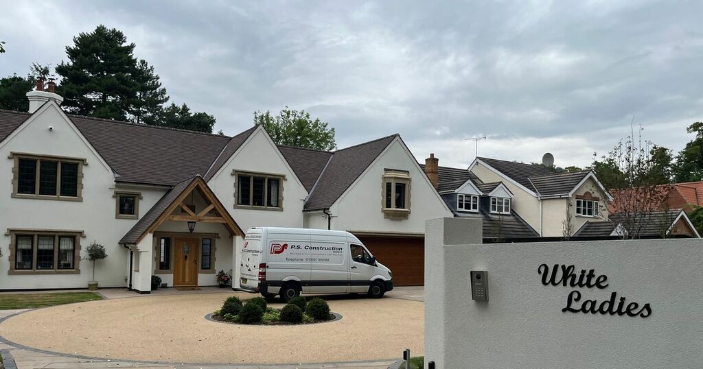 Inside 'exclusive' and 'snobby' estate where a life of…