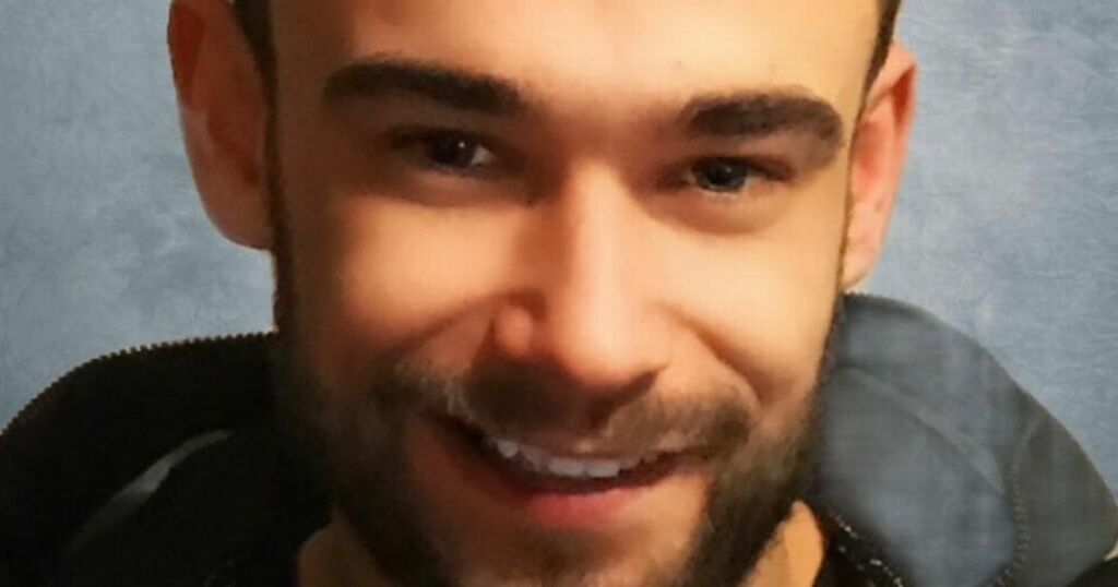 Grieving family of man stabbed to death claim cops…