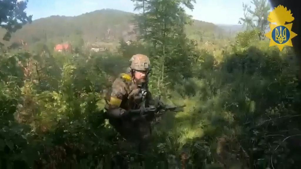 Ukrainian ‘Omega’ Special Forces Take On Russian…