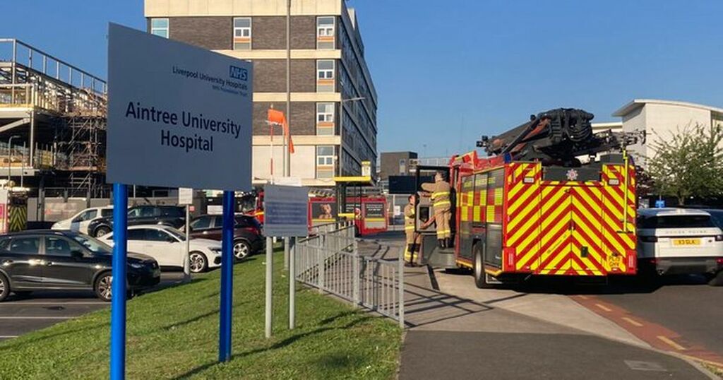Aintree University Hospital evacuated after fire…