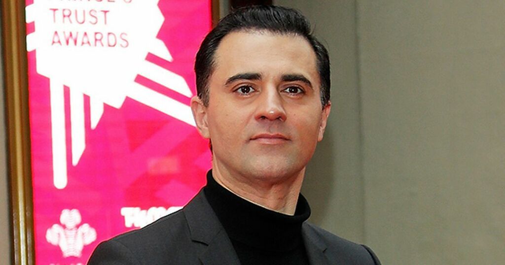 Darius 'was booked into hotel where he died under pal…