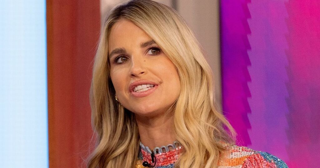 Angry Vogue Williams slams 'awful' passenger who…