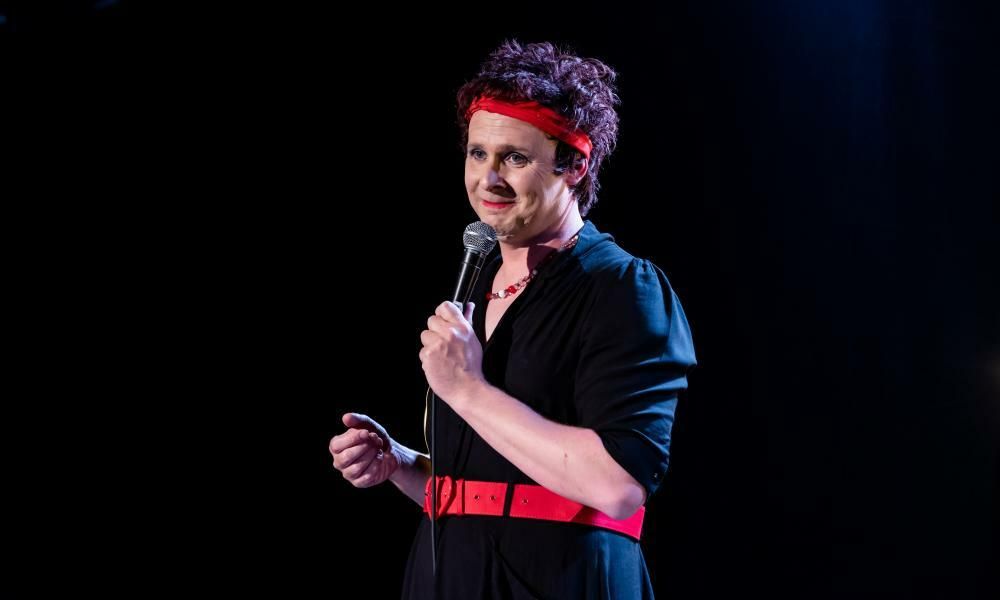 Colin Hoult review – a beloved character bids farewell