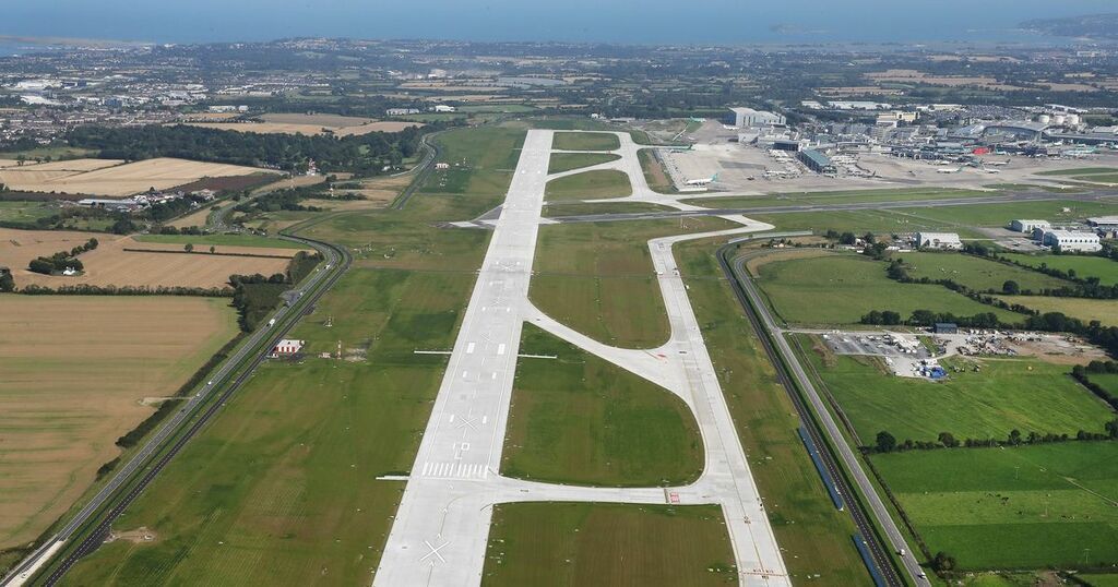 Dublin Airport's new north runway opens for first…
