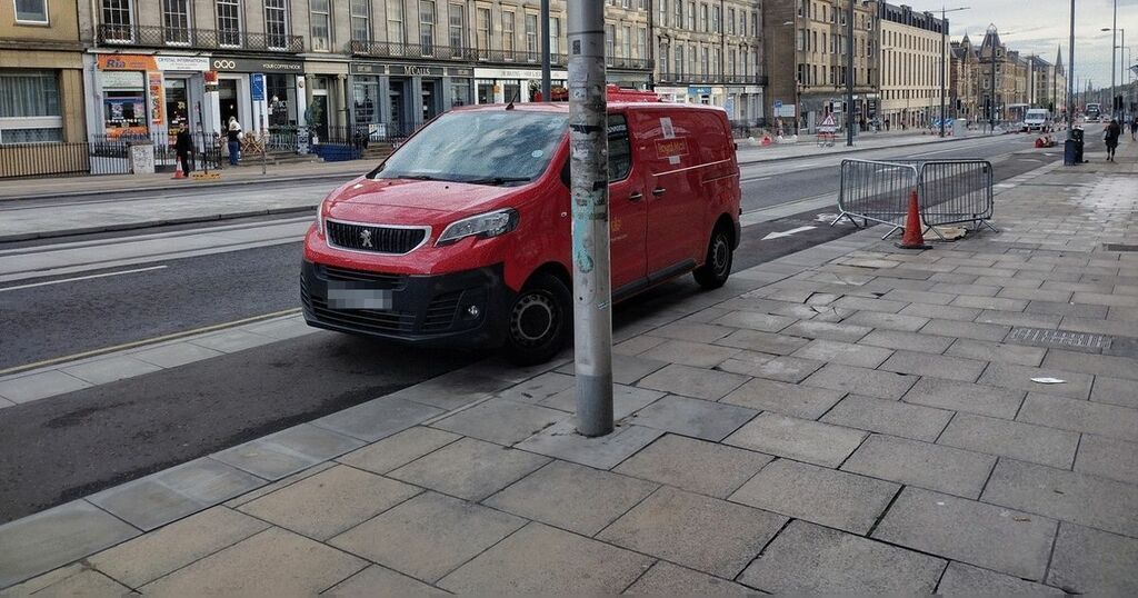 Edinburgh resident hits out at Royal Mail van blocking…