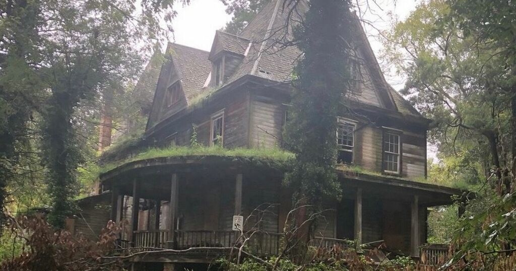 Inside creepy mansion haunted by children who died in…
