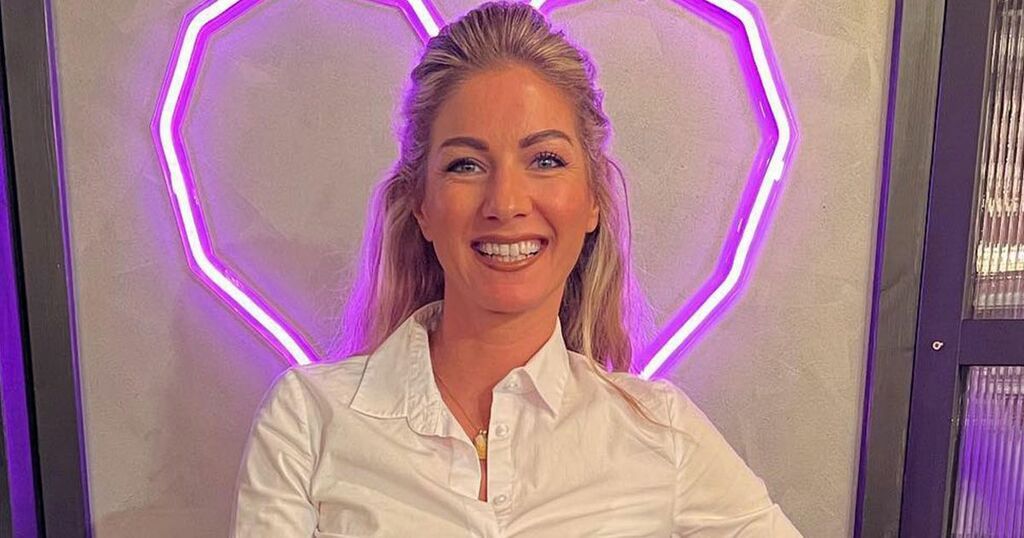 First Dates star Cici Coleman wows fans with her…