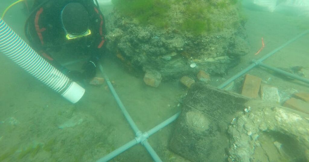 Mystery of shipwreck finally solved thanks to clues in… Mystery of shipwreck finally solved thanks to clues in…