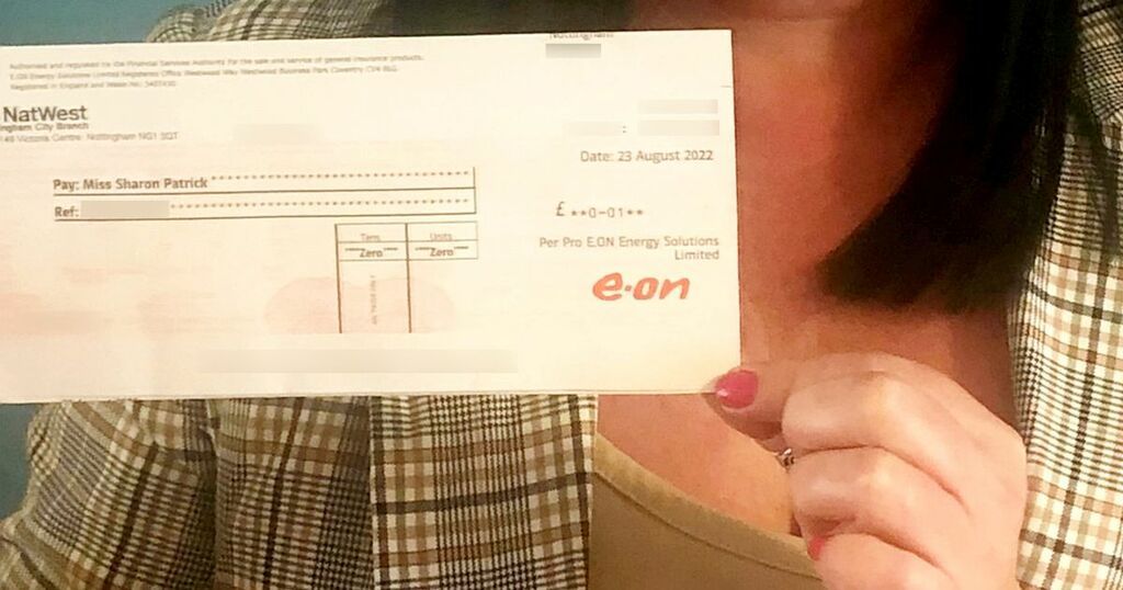 Woman receives E.ON 'insulting' 'reward' cheque for…