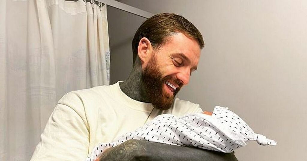 Geordie Shore's Aaron Chalmers reveals baby son faces…
