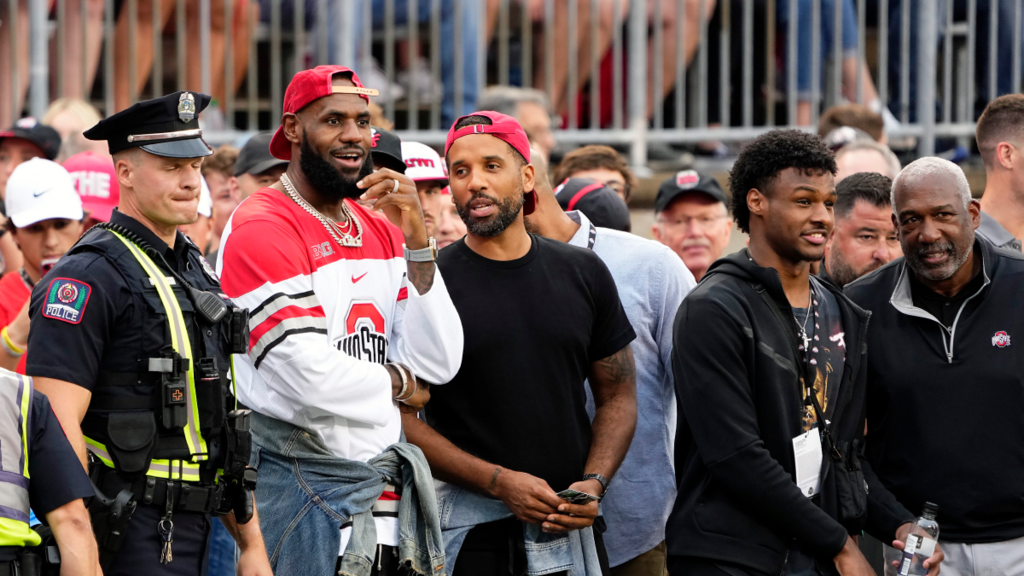 LeBron, Bronny James Attend Ohio State-Notre Dame…