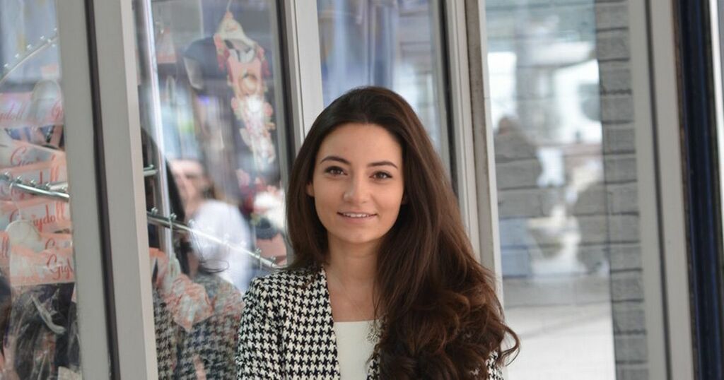 Ex Apprentice star Frances McVeigh has ‘come out…