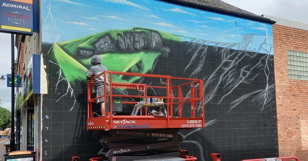 Local legend to be celebrated in latest mural in…