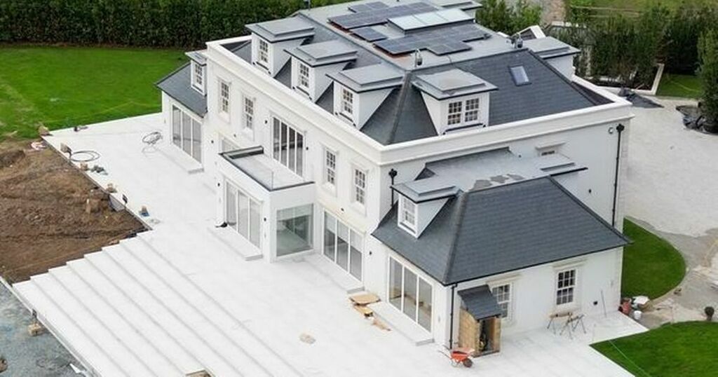 Mark Wright and Michelle Keegan's huge £3.5m mansion…