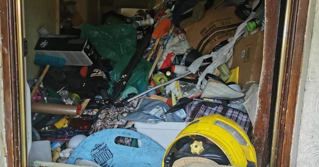 Dublin Fire Brigade rescue hoarder after they get…
