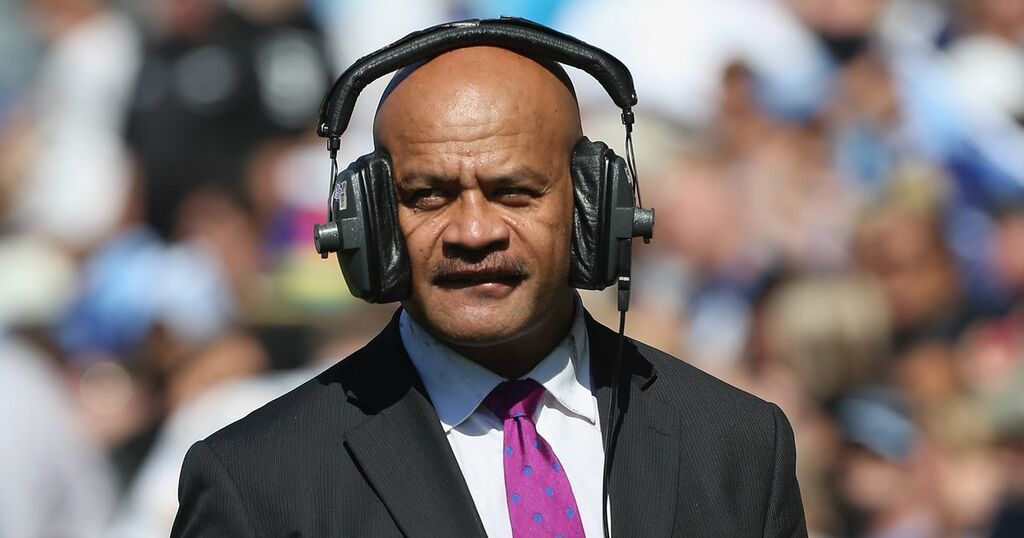 Rugby in mourning as much-loved commentator Willie…