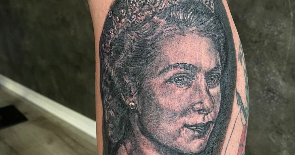 'Proud Brit' gets tattoo of Queen in epic six-hour…