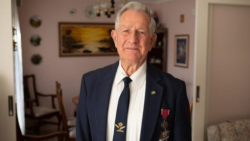 How Gordon Robson found himself standing guard at…