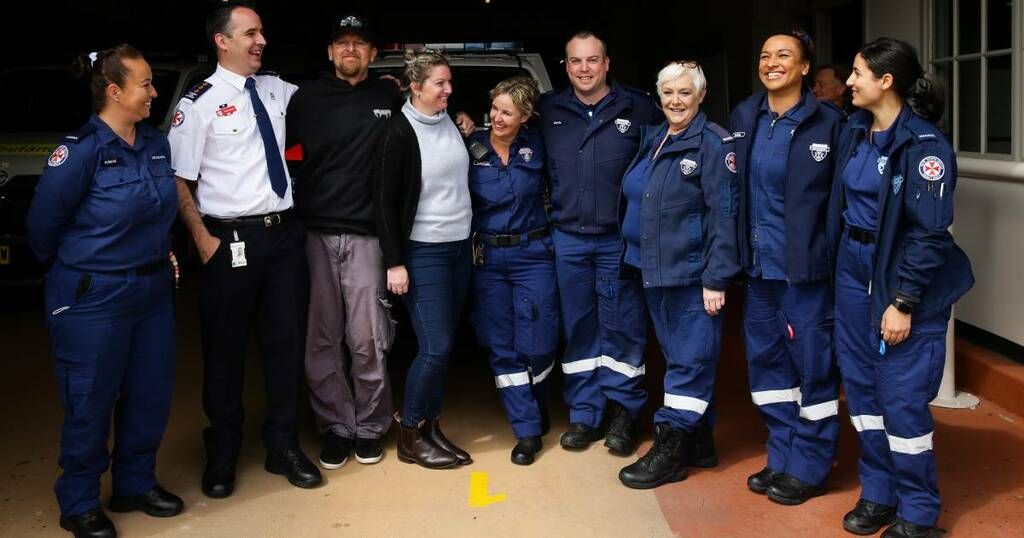 Life-saving CPR: Paramedics and patient reunite two…