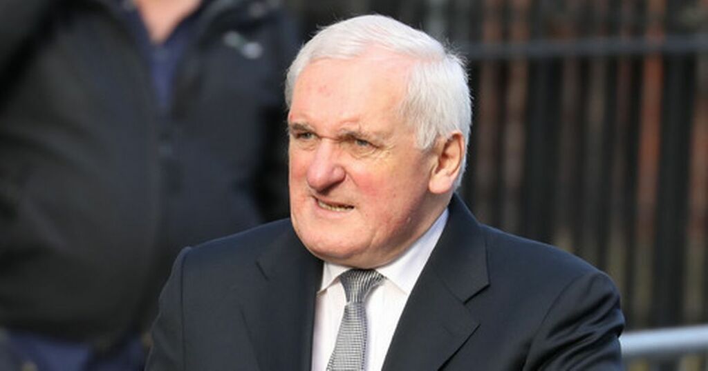 Former Taoiseach Bertie Ahern enjoys last Garth Brooks…