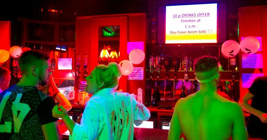 The infamous Swansea valley nightclub that sold drinks…