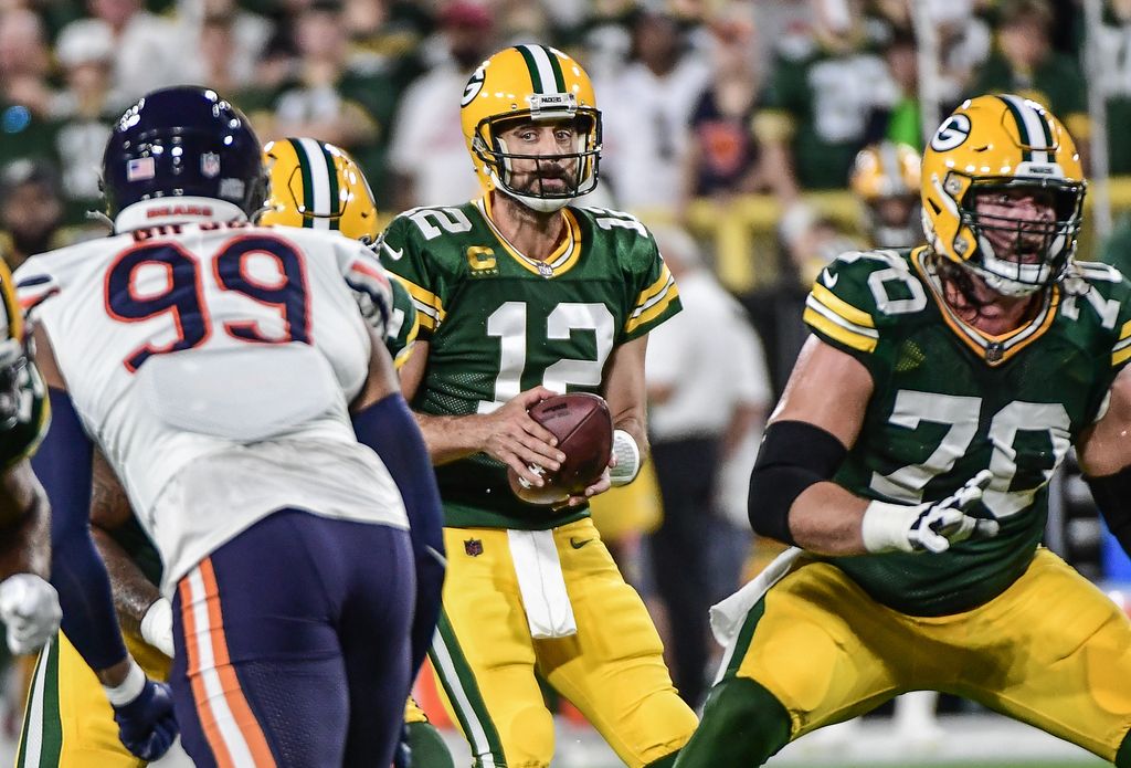 Best photos from Packers’ win over Bears in 2022 home…