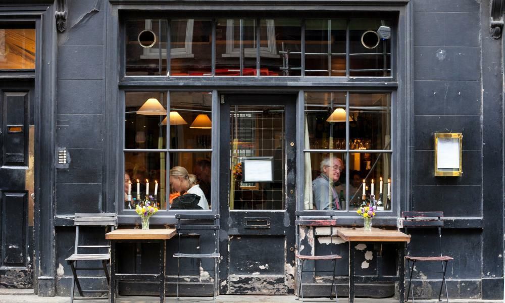 Restaurateur and art dealer Andrew Edmunds dies aged 79