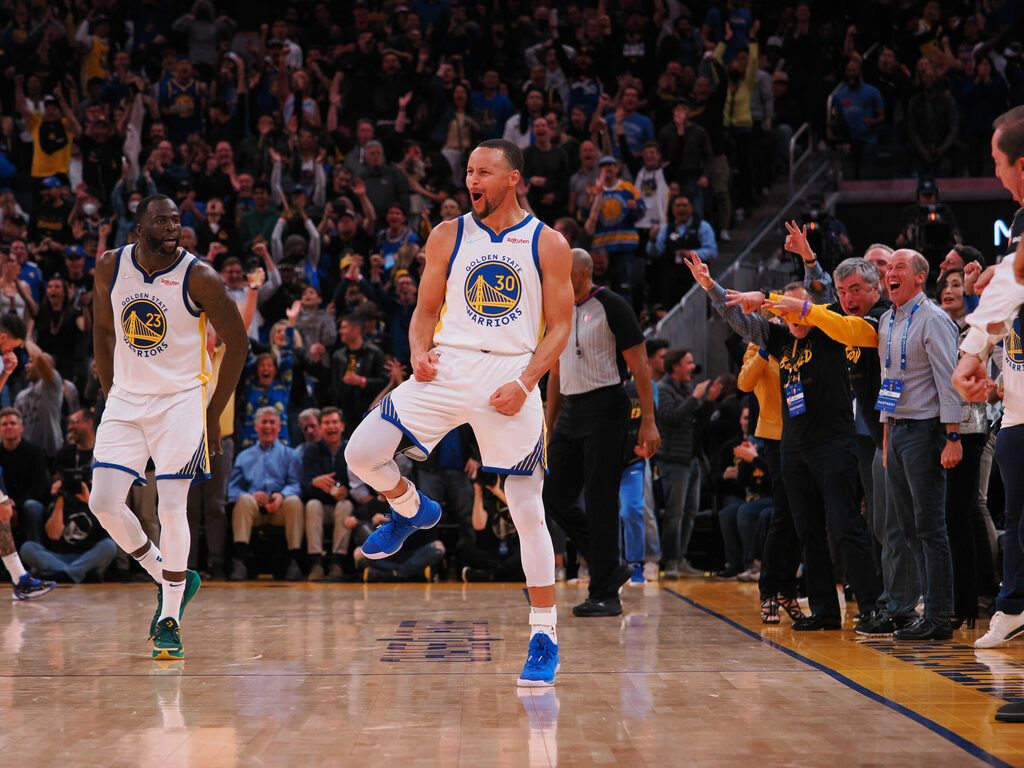 Steph Curry sits at No. 1 in CBS Sports point guard…