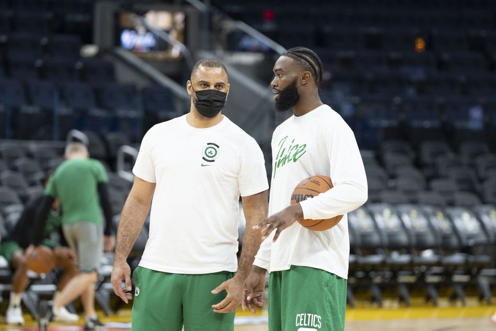 Jaylen Brown inside ESPN’s 2022-23 NBA Rank top 25 as…