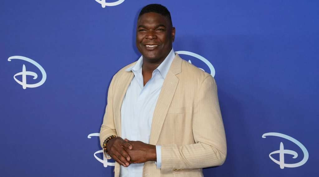 Sports Illustrated - Keyshawn Johnson Explains How He…