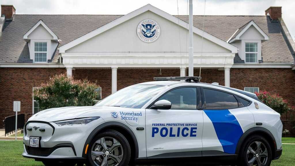 Department Of Homeland Security Adds Ford Mustang…