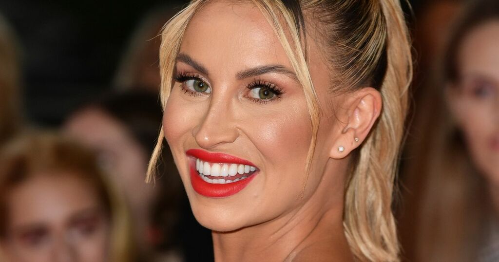 TOWIE star backs Deliveroo and Trussell Trust campaign…