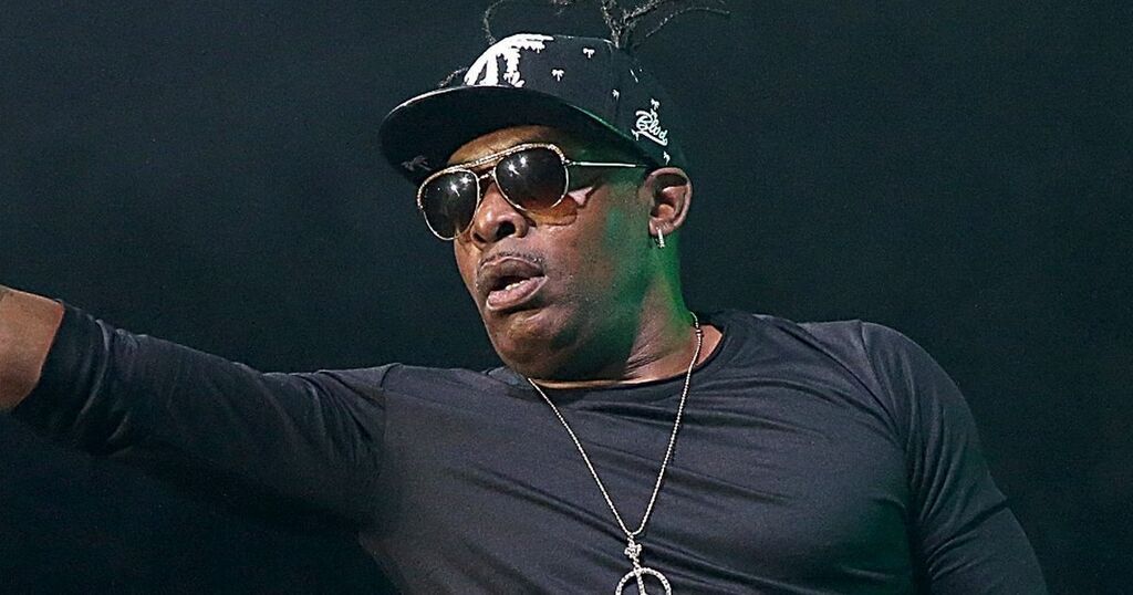Early signs of heart attack as rapper Coolio's…