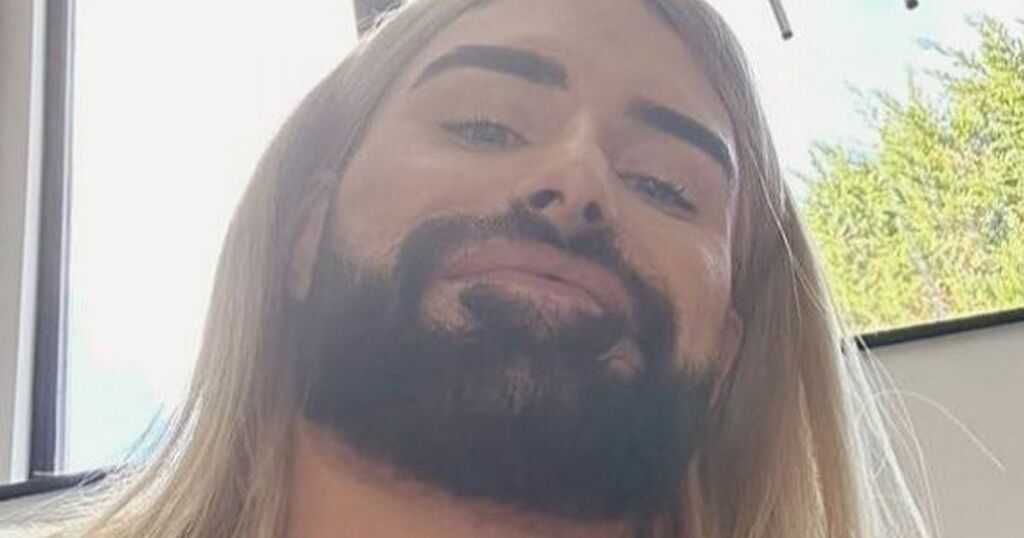 Rylan returns to long blond hairdo 10 years after…