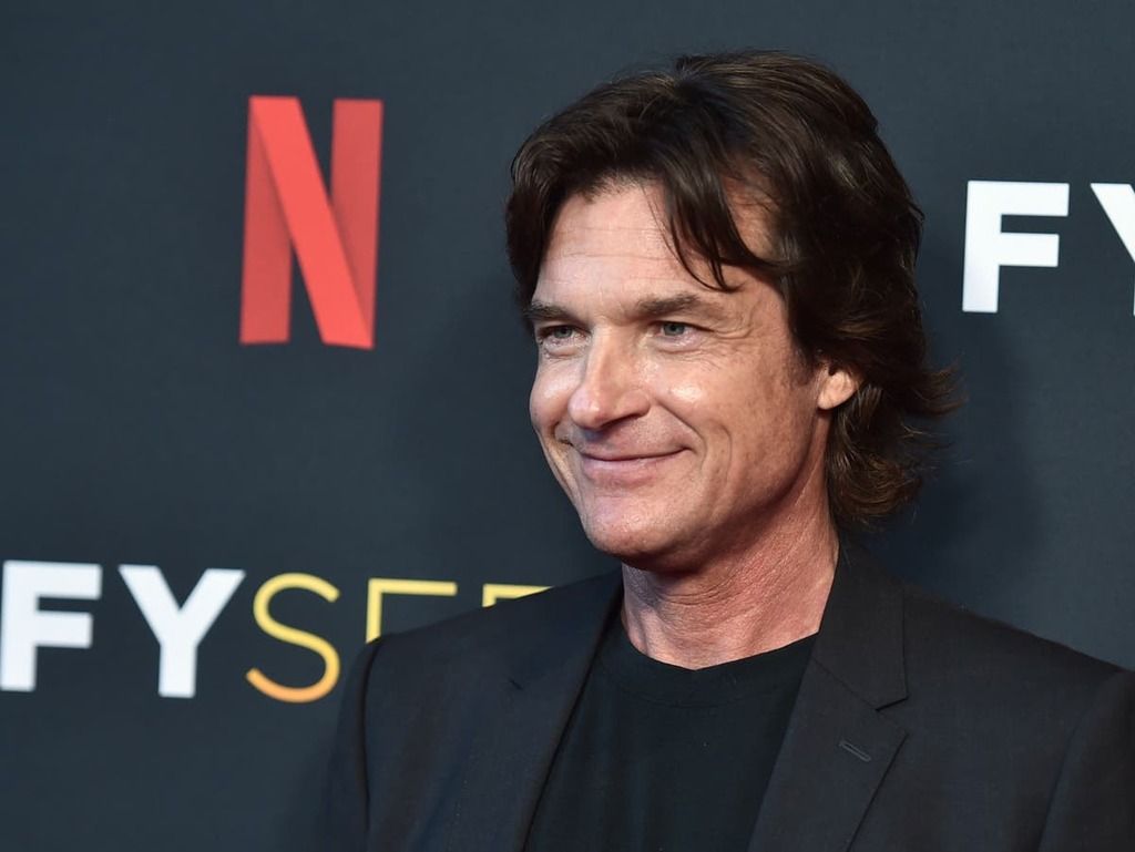 Jason Bateman says he almost ran over Michael Jackson…