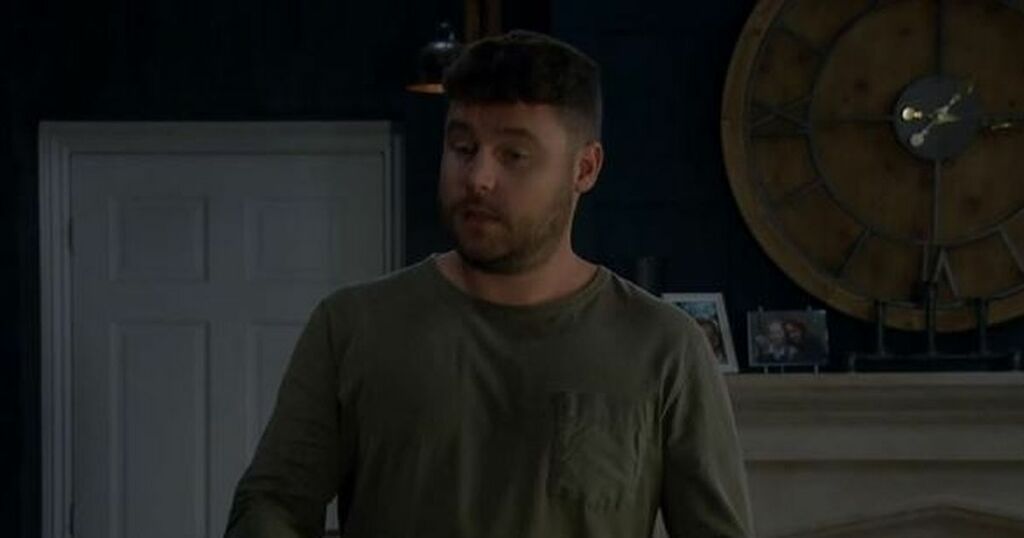 Emmerdale Aaron Dingle's surprise return leaves…